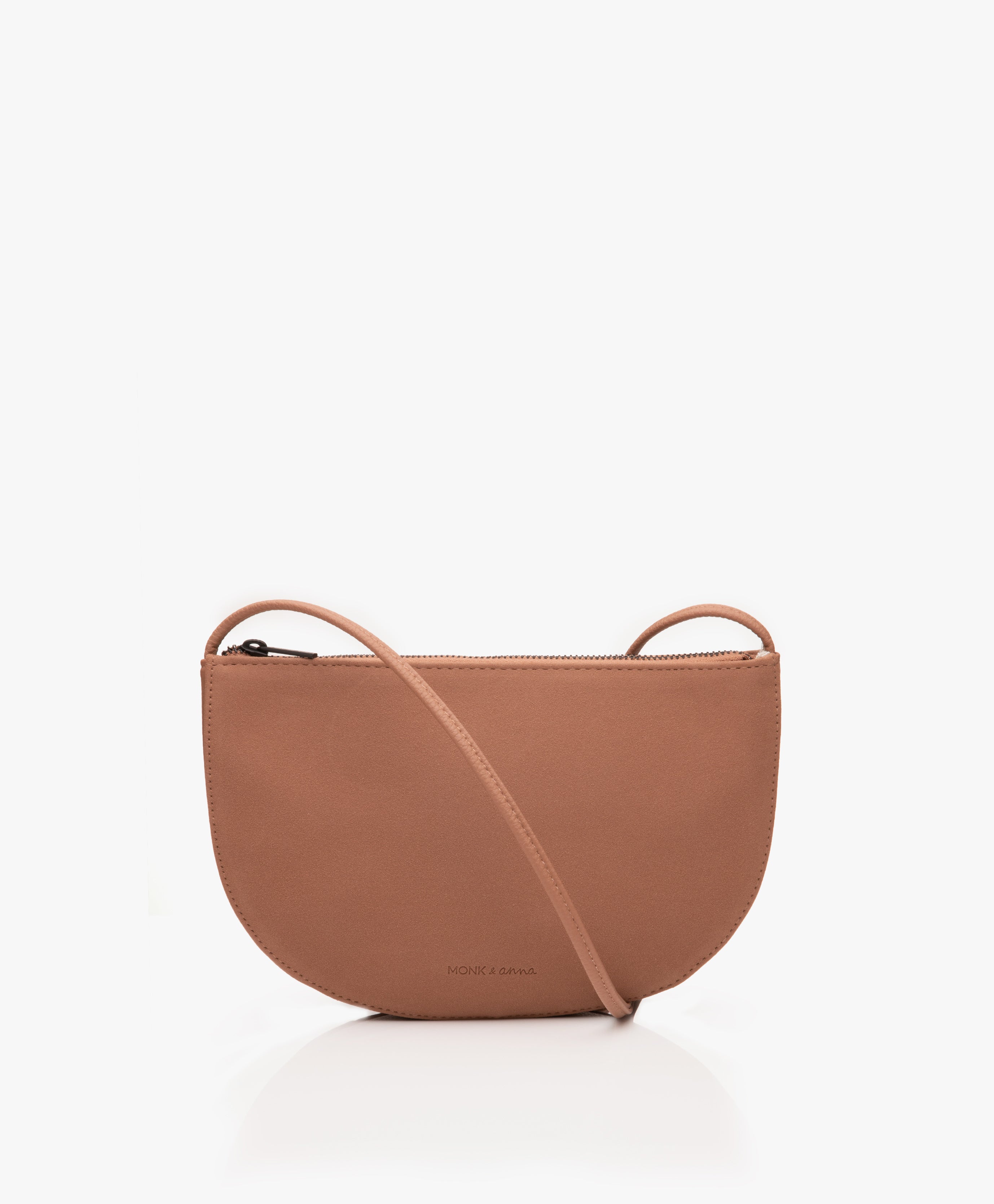 Monk & Anna - Farou Vegan Half Moon Bag / Chestnut – Bunka
